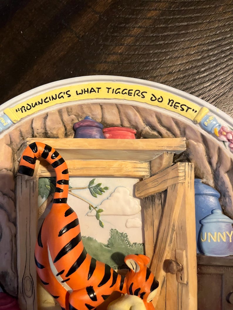 Vintage Winnie the Pooh & Friends 3D Plate - Bradford Exchange Tigger ...