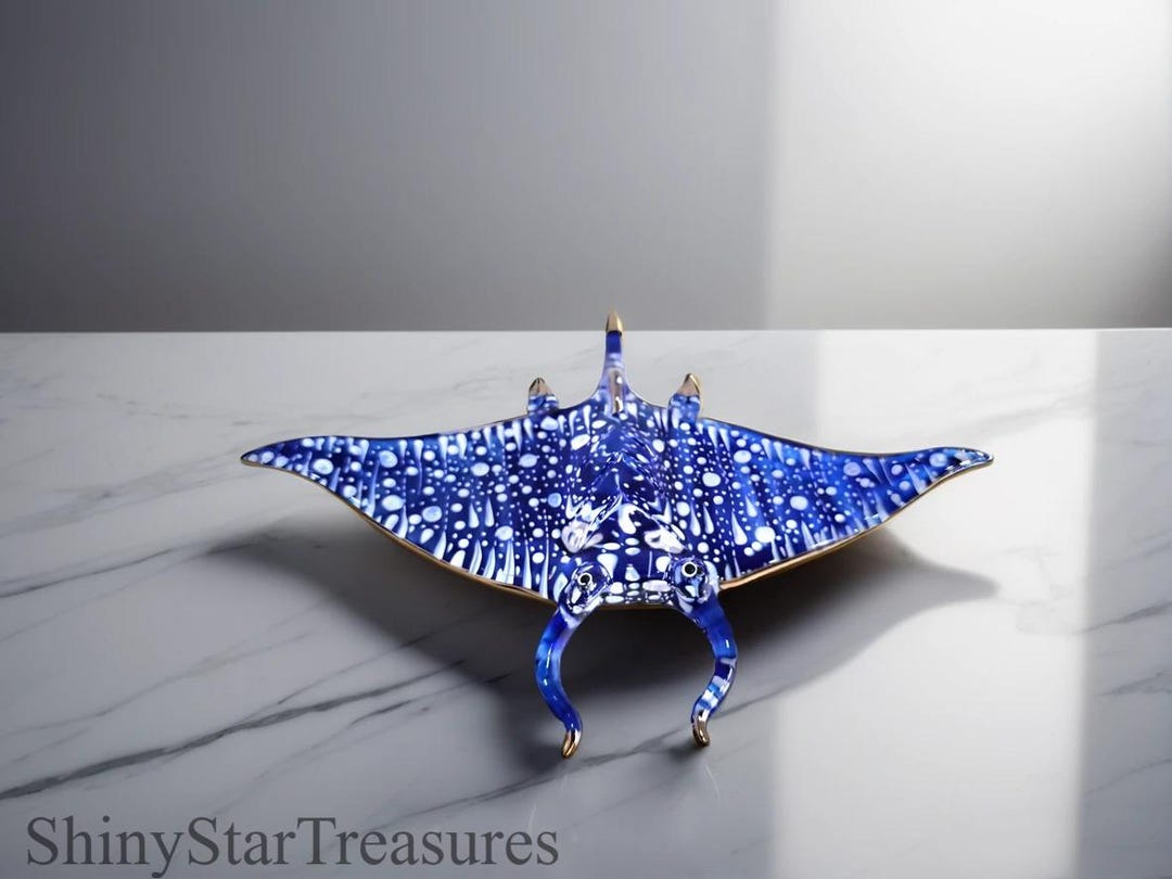 Handmade Murano Glass Manta Ray Figurine - Unique Handblown Glass ...