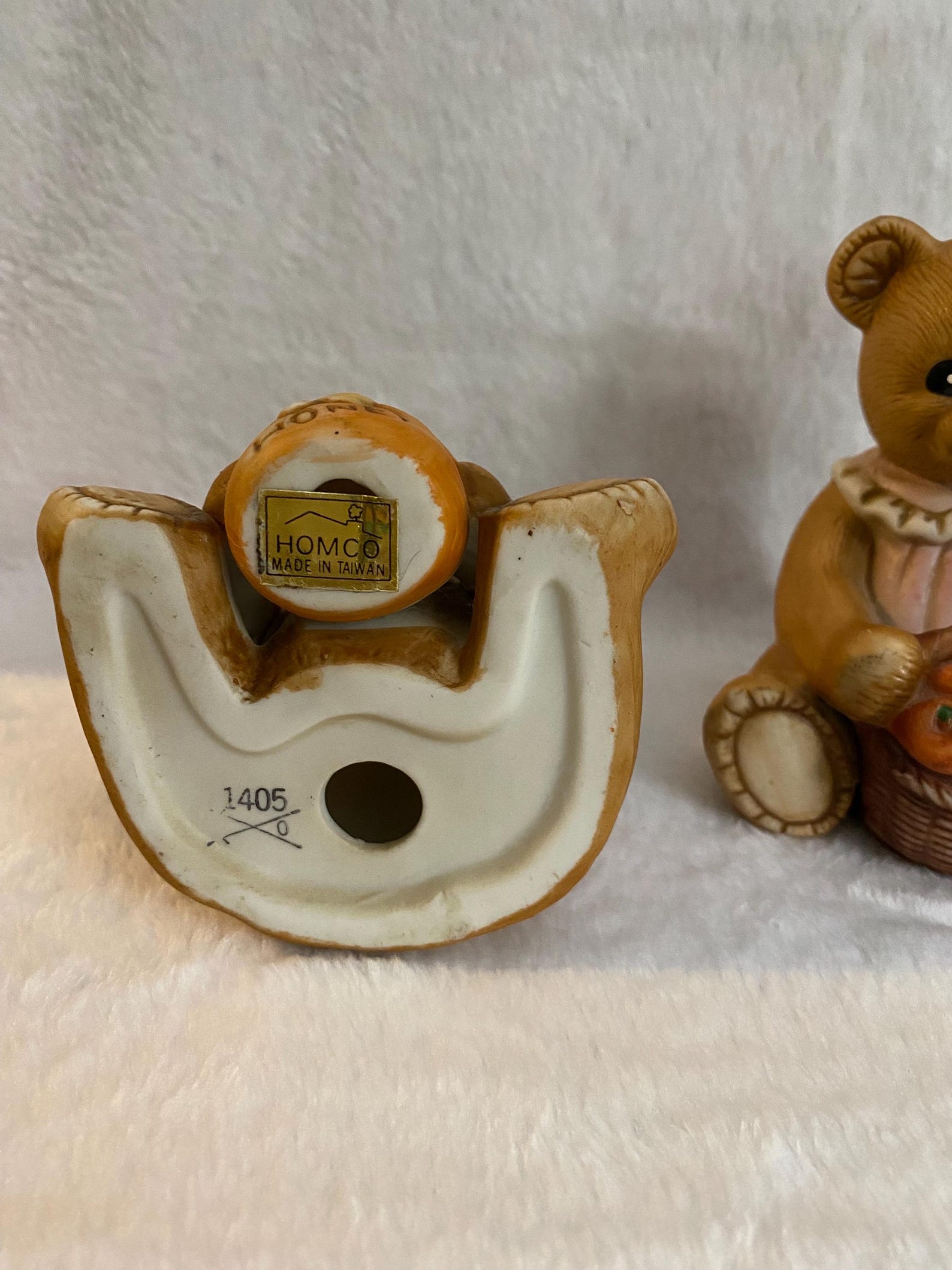 Porcelain HOMCO Teddy Bears Boy W/honey Girl W/apples ~ Vintage 4" Tall ...