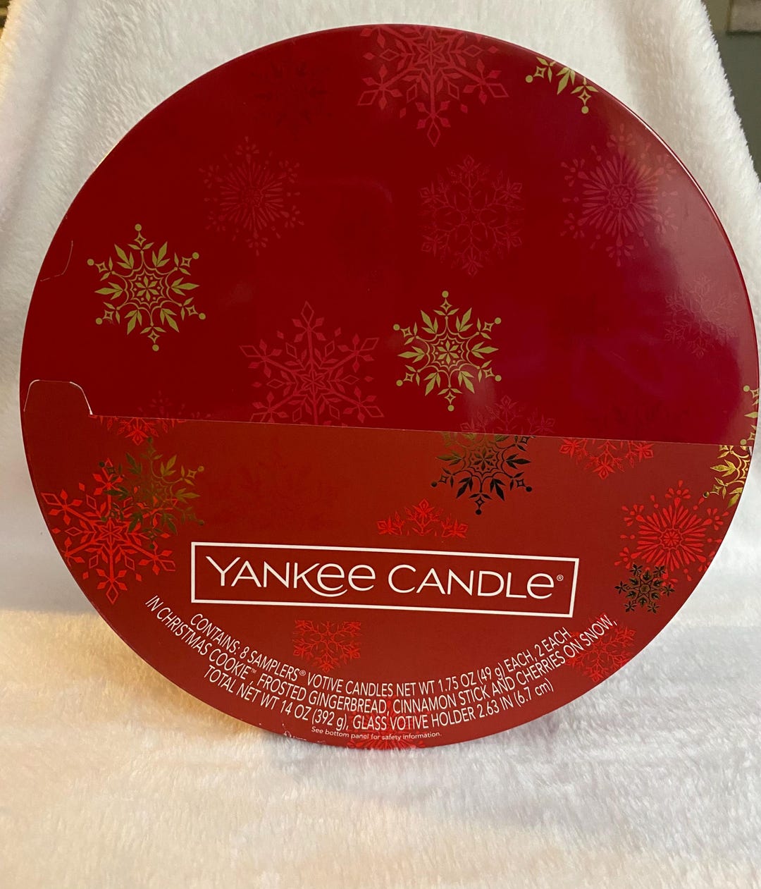 Yankee Candle Holiday Sampler Set: 8 Votive Candles & Holder - Etsy