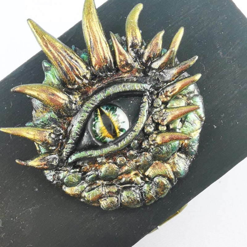 Dragon Eye Box - Etsy