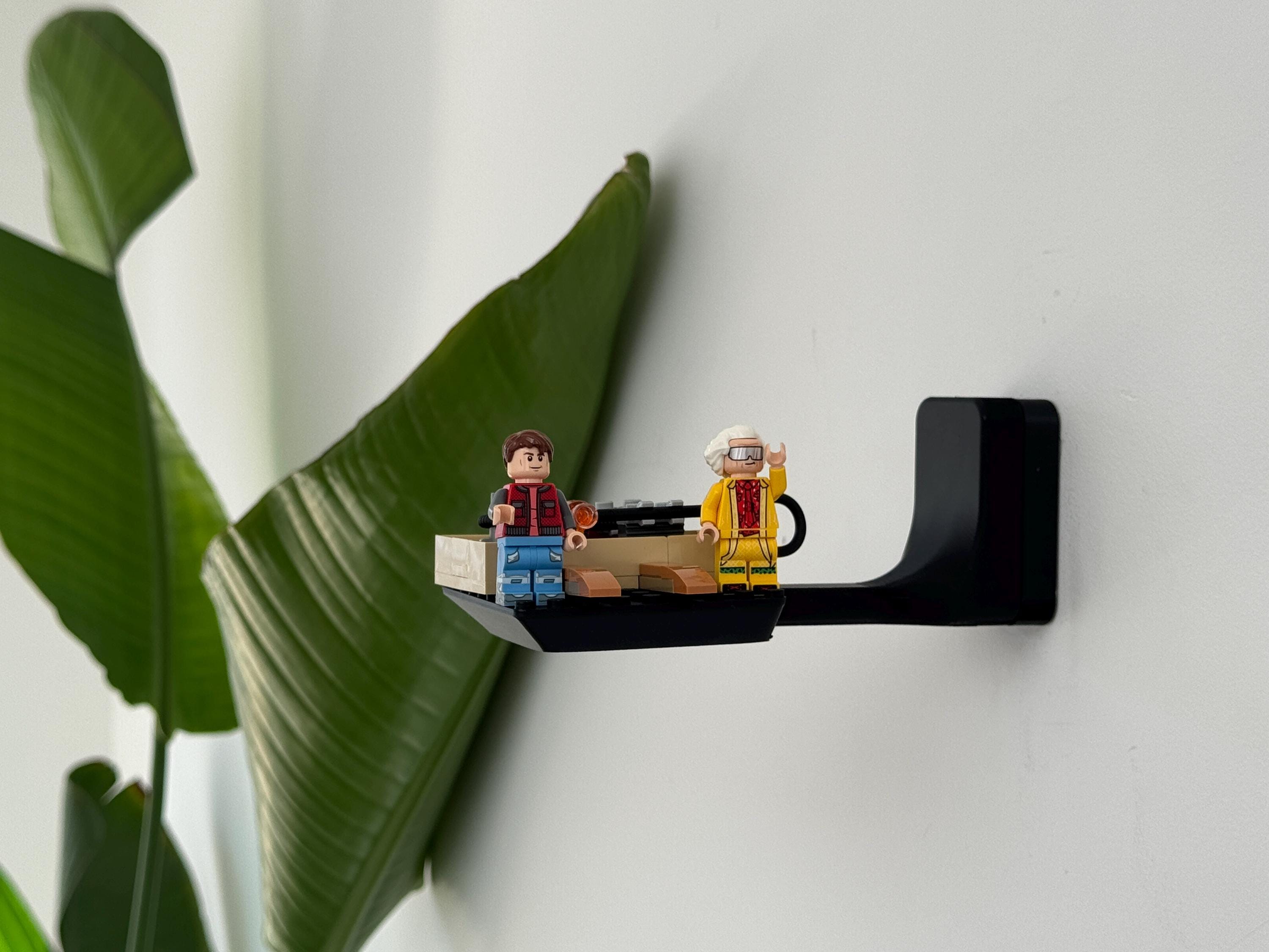 Universal LEGO Wall Mount – 3d-printed Display & Build Platform for ...