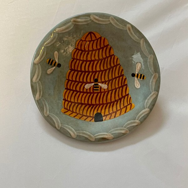 Queen Bee Pottery - Etsy