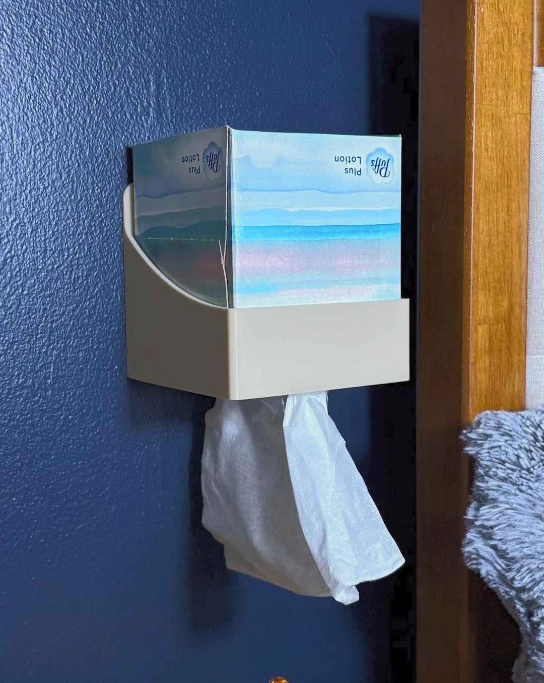 Wall-mounted Tissue Box Holder | Space-saving Design | 3D Printed - Etsy