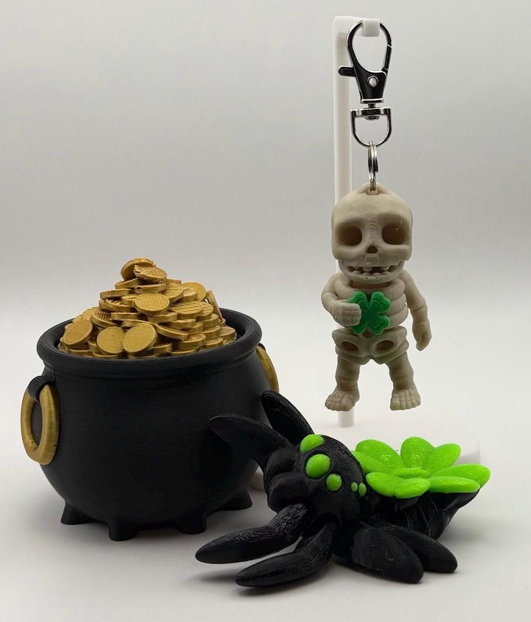 St. Patrick's Day Fidget Toy Bundle – Articulated Clover Skeleton, Pot ...