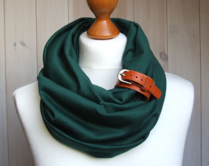 TUBE Scarf in BOTTLE GREEN Infinity Circle Loop With Leather - Etsy