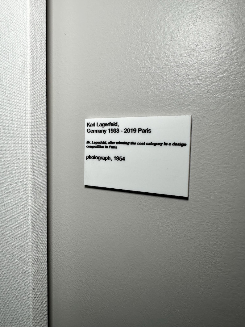 Art Gallery Sign, Art Placard, Museum Card, Acrylic Artwork Label ...