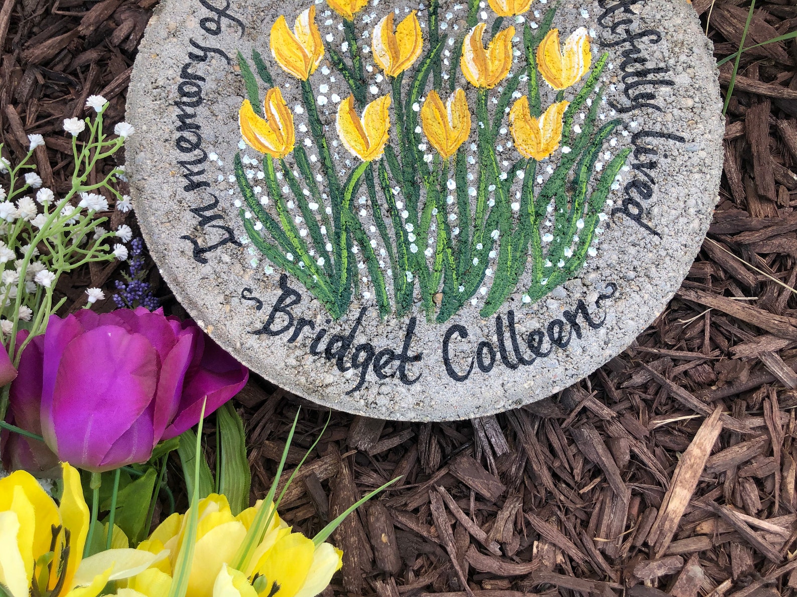 MEMORIAL Stepping Stone Personalized Garden Stone Tulips - Etsy
