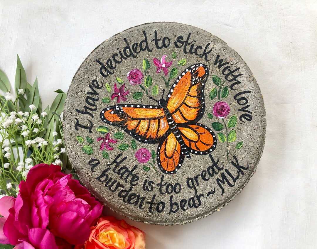 MONARCH BUTTERFLY Stone, Personalized Memorial Stone, Butterfly, Garden ...