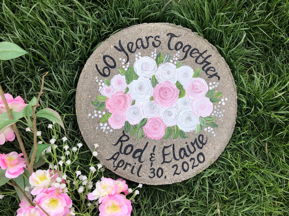 ANNIVERSARY GIFT - Anniversary Stone - Wedding Gift, Bride & Groom Gift ...