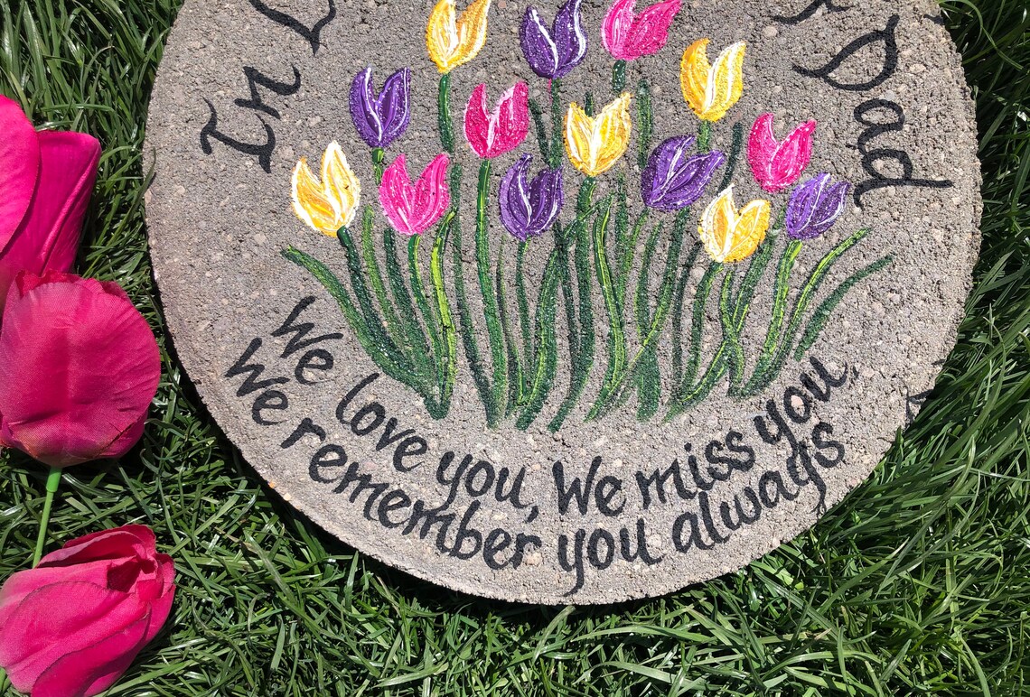 MEMORIAL Stepping Stone Personalized Garden Stone Tulips - Etsy