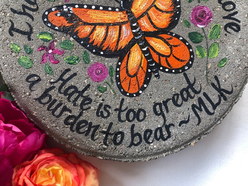 MONARCH BUTTERFLY Stone, Personalized Memorial Stone, Butterfly, Garden ...