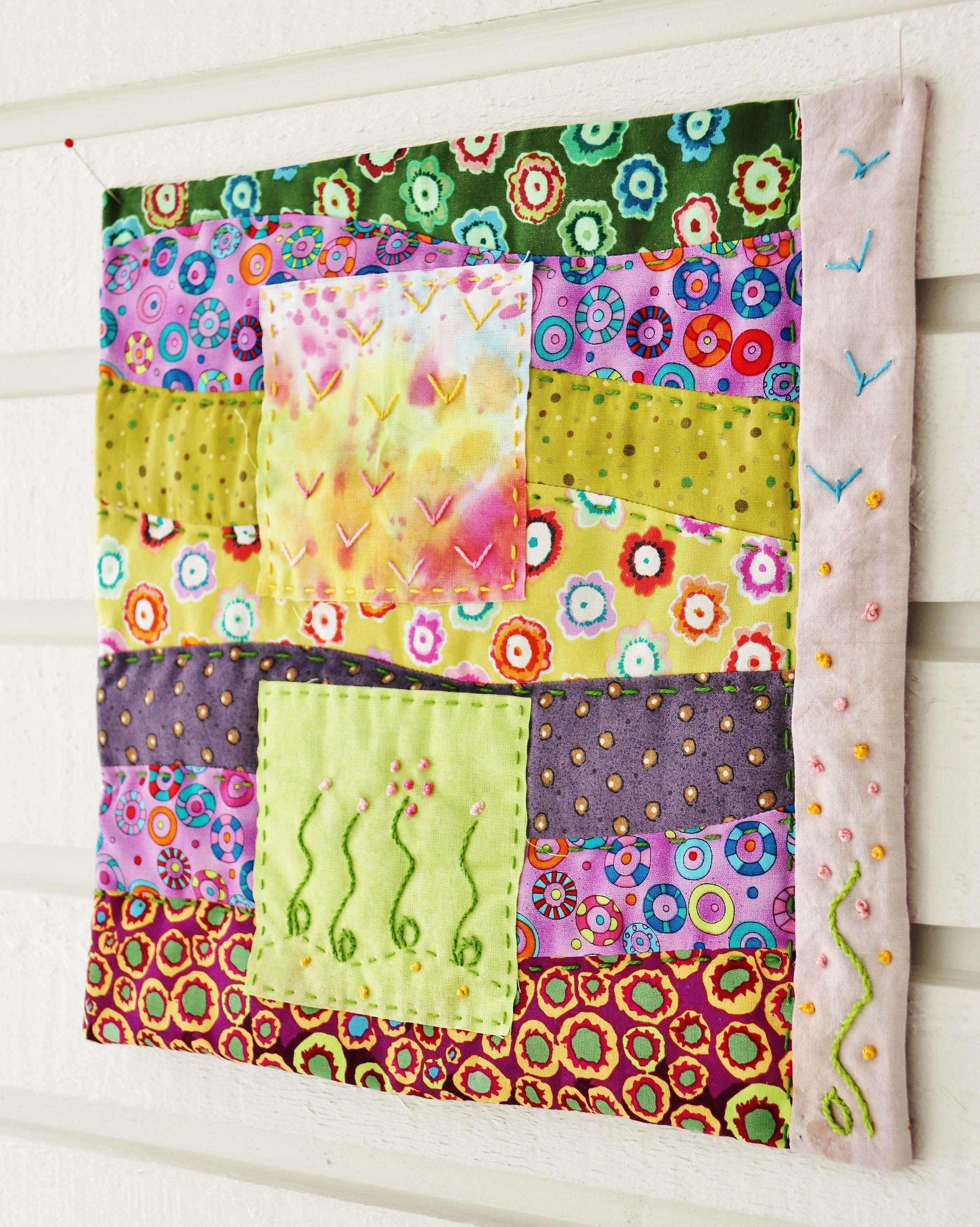 Art Quilt Wall Hanging Mini Quilt Patchwork Floral Primrose - Etsy