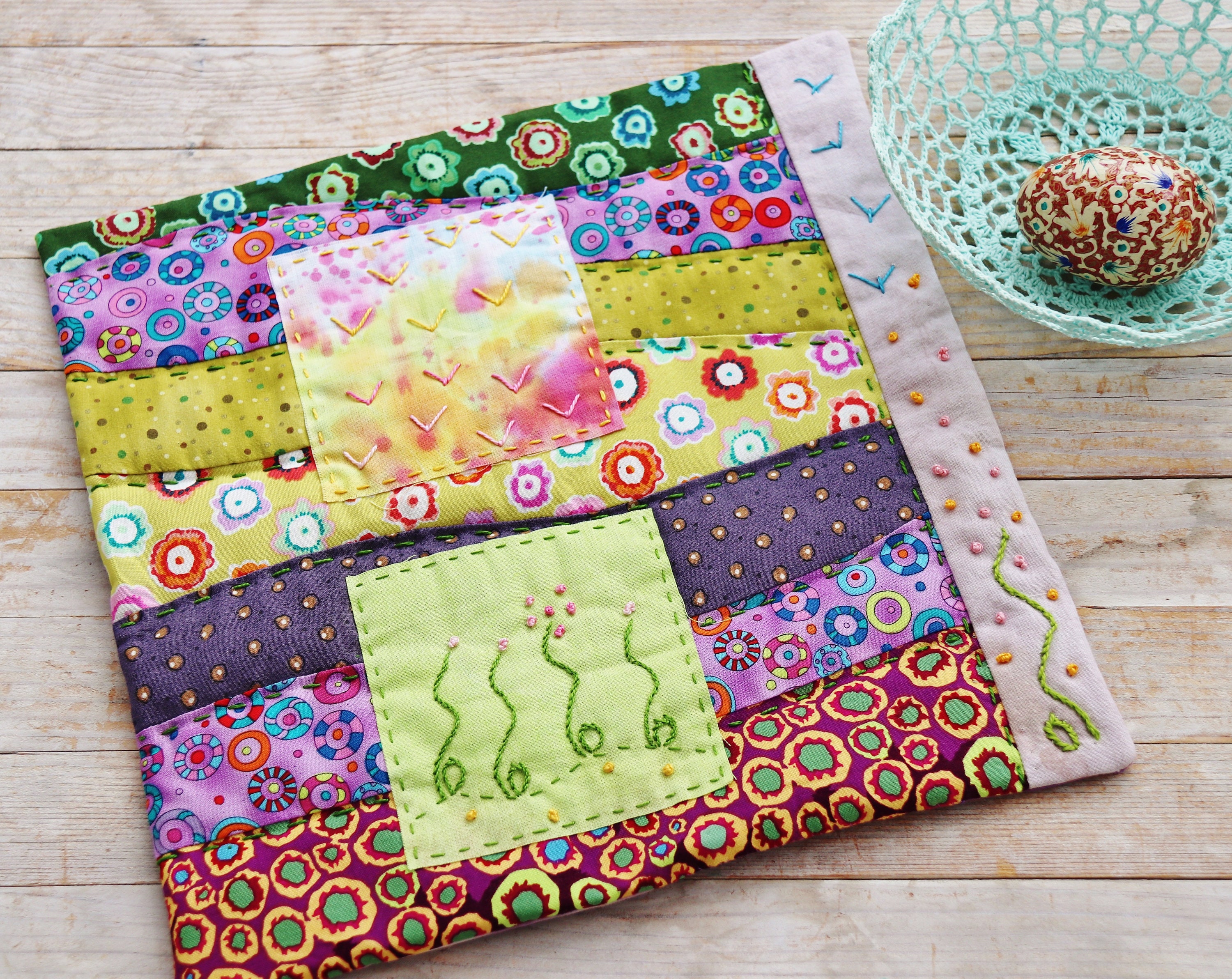 Art Quilt Wall Hanging Mini Quilt Patchwork Floral Primrose - Etsy
