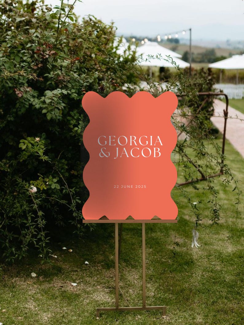 Modern Squiggle Wedding Sign Template | Welcome Sign - Etsy