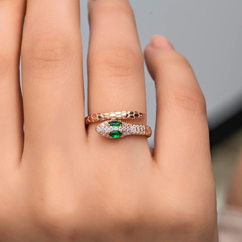Emerald Snake Ring - Etsy