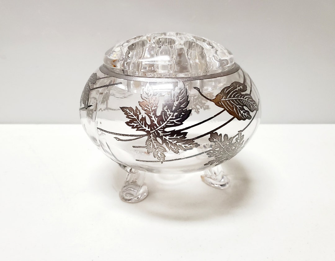 Viking Crystal Glass Flower Frog With Leaf Pattern Silver Floral ...