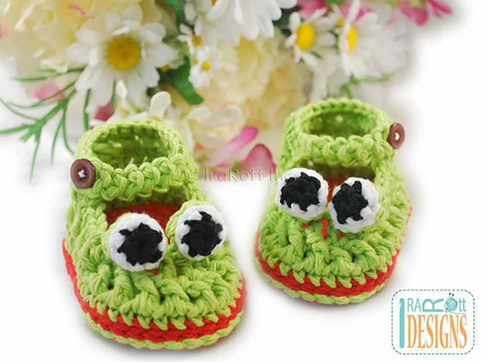 CROCHET PATTERN Crazy Eyes Double Sole Baby Frog Booties | Etsy