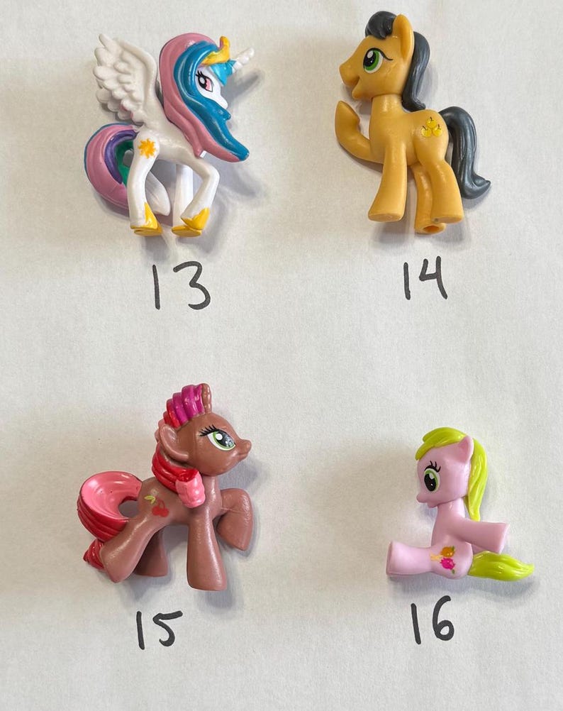 My Little Pony Blind Bag Toys. Assorted Ponies. Mini Figures and Cake ...
