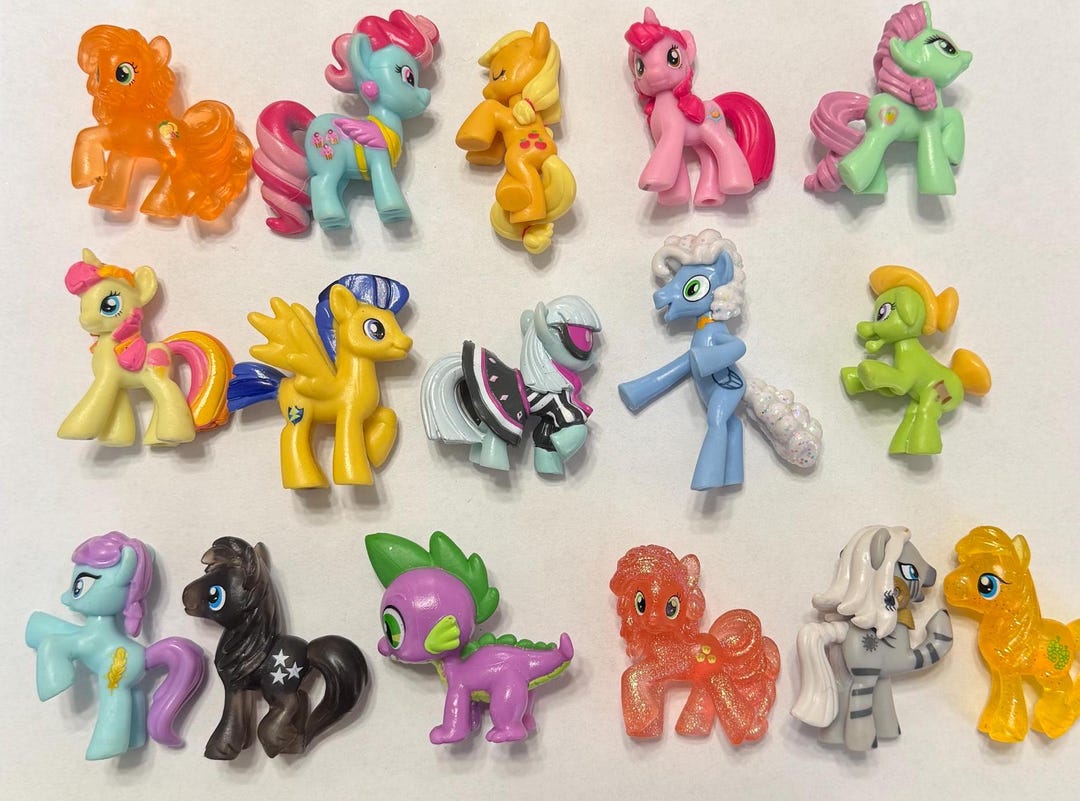 My Little Pony Blind Bag Toys. Assorted Ponies. Mini Figures and Cake ...