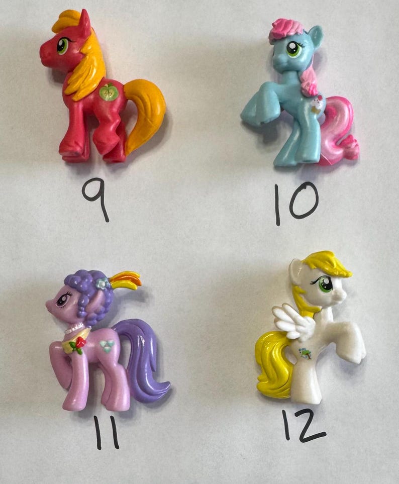 My Little Pony Blind Bag Toys. Assorted Ponies. Mini Figures and Cake ...