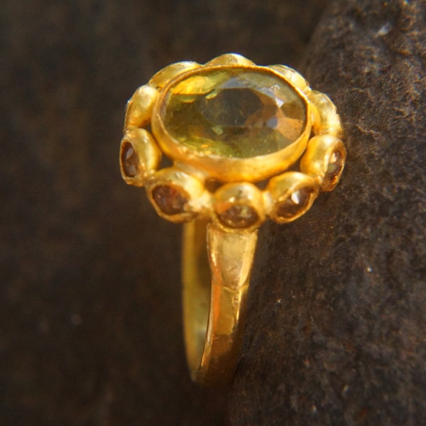 Sphene Gold Ring - Etsy