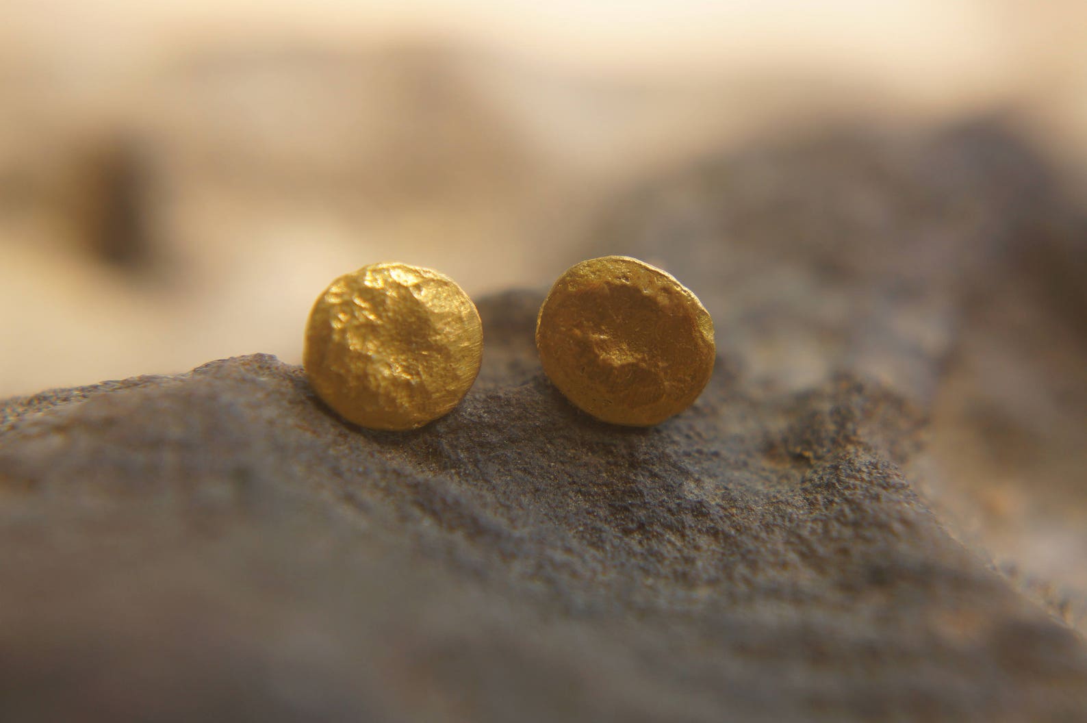 24K Gold Dotted Studs handmade Gold Stud Hammered Stud - Etsy