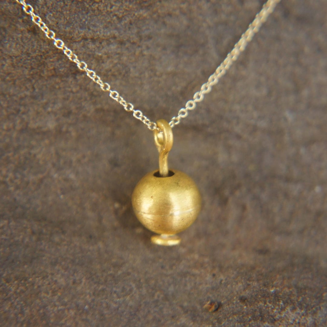 24k Gold Movement Bead Pendant//24k Gold Charm Bead Pendant//solid Gold ...