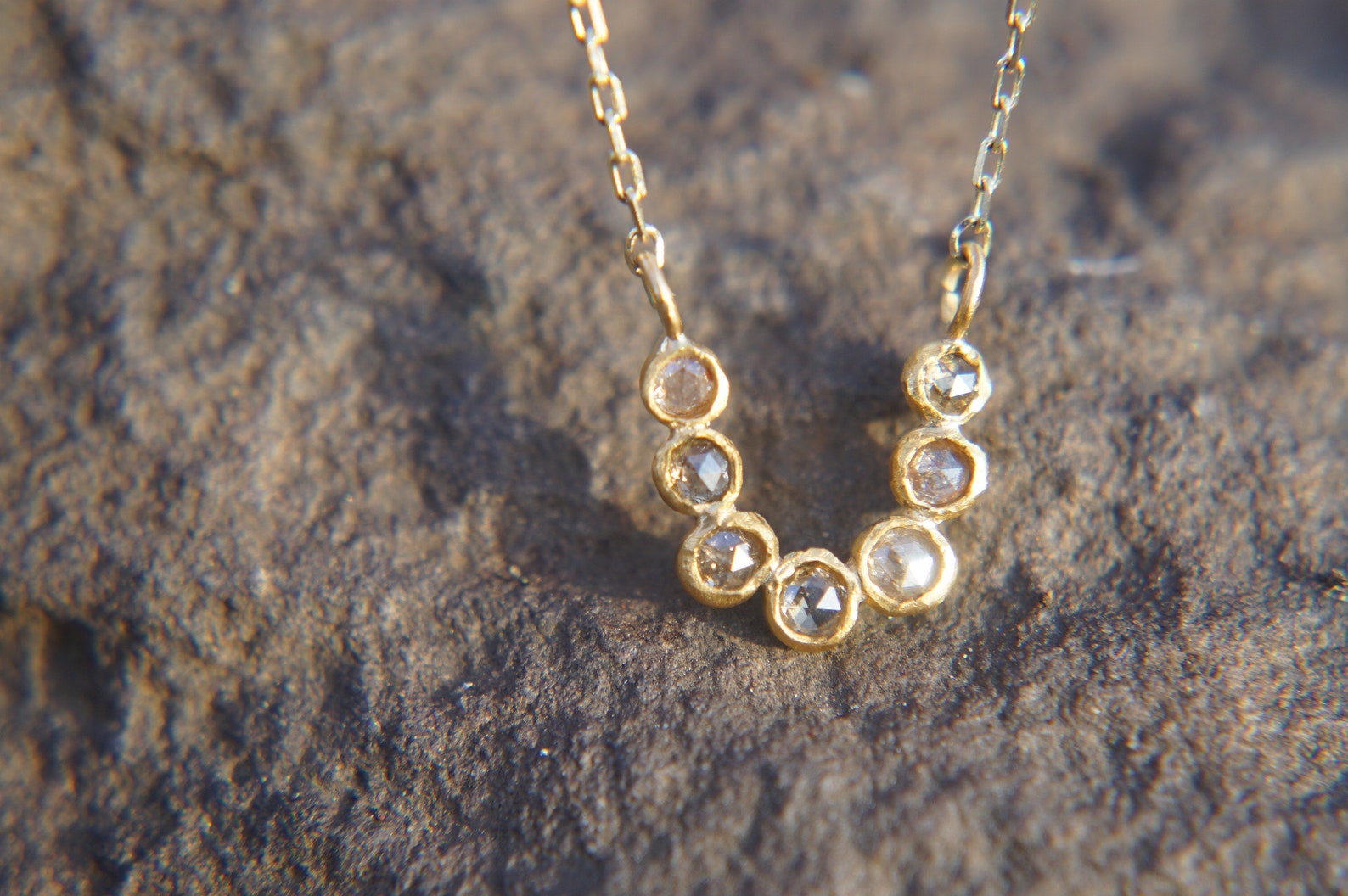 24k Gold Charm Pendant U Shape Pendant/gold Diamond Pendant , Little ...