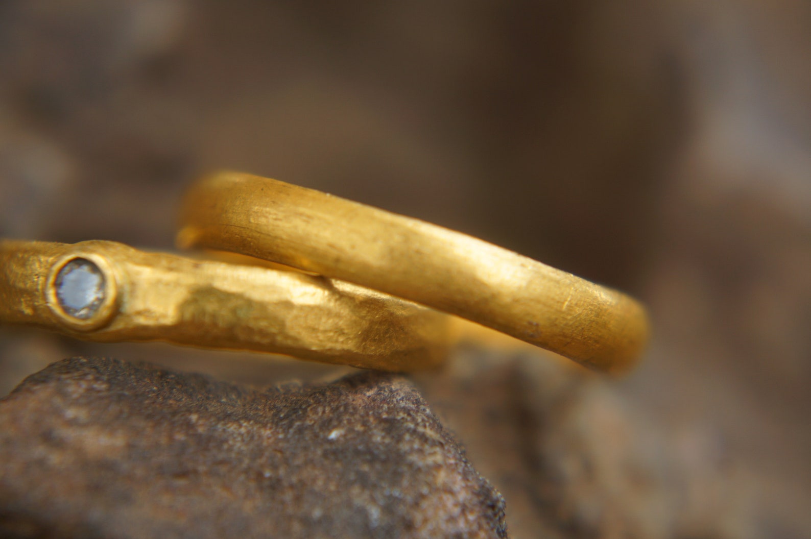 Wedding Ring Set//gold Diamond Ring//hammered Diamond Engagement Ring ...