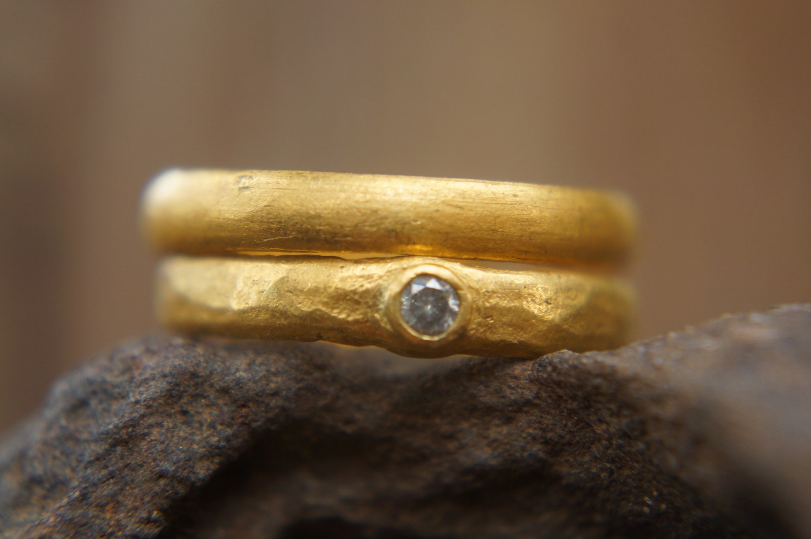 Wedding Ring Set//gold Diamond Ring//hammered Diamond Engagement Ring ...