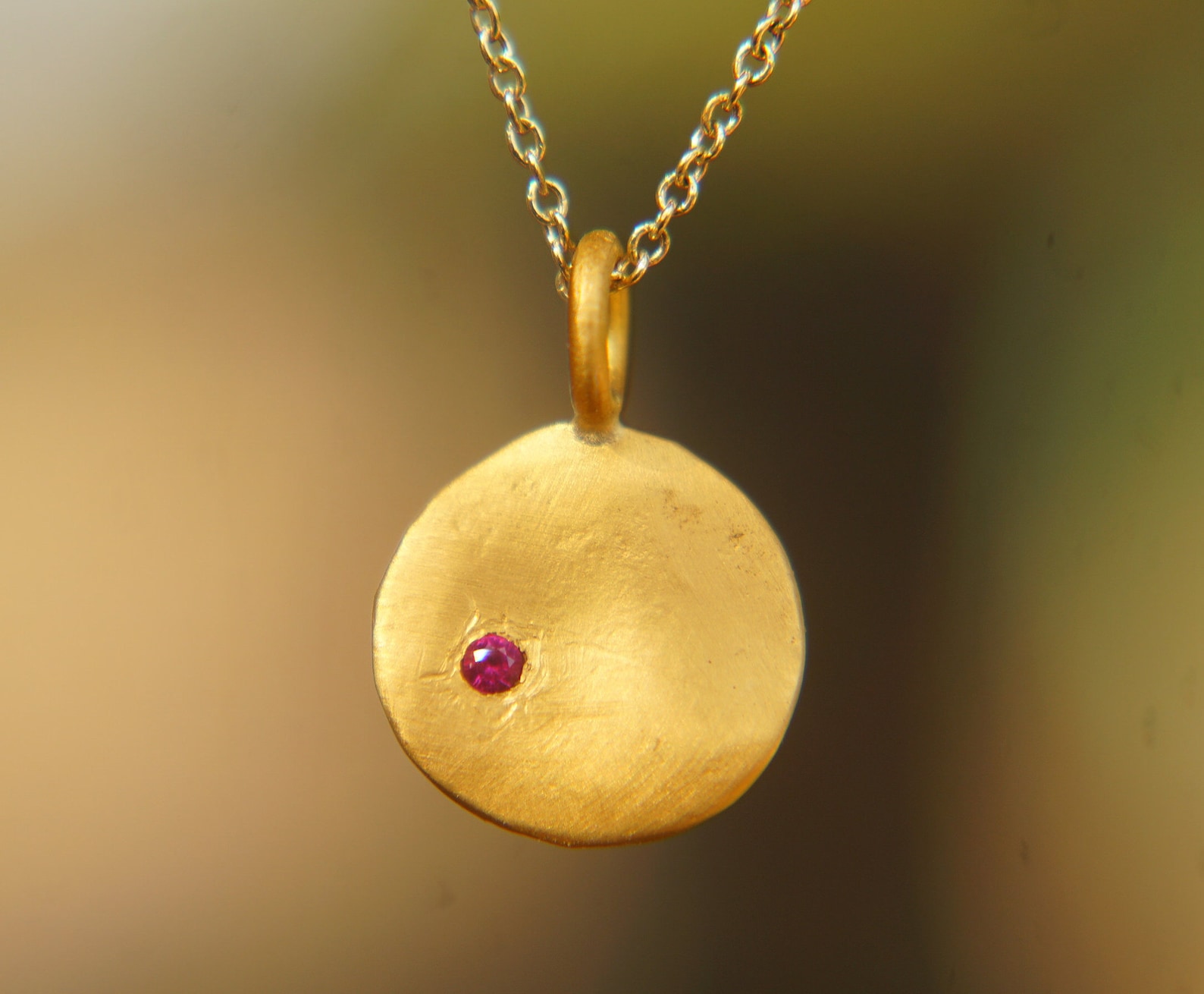 24k Gold Ruby Charm Pendant Disc Pendant Gold Ruby Pendant - Etsy