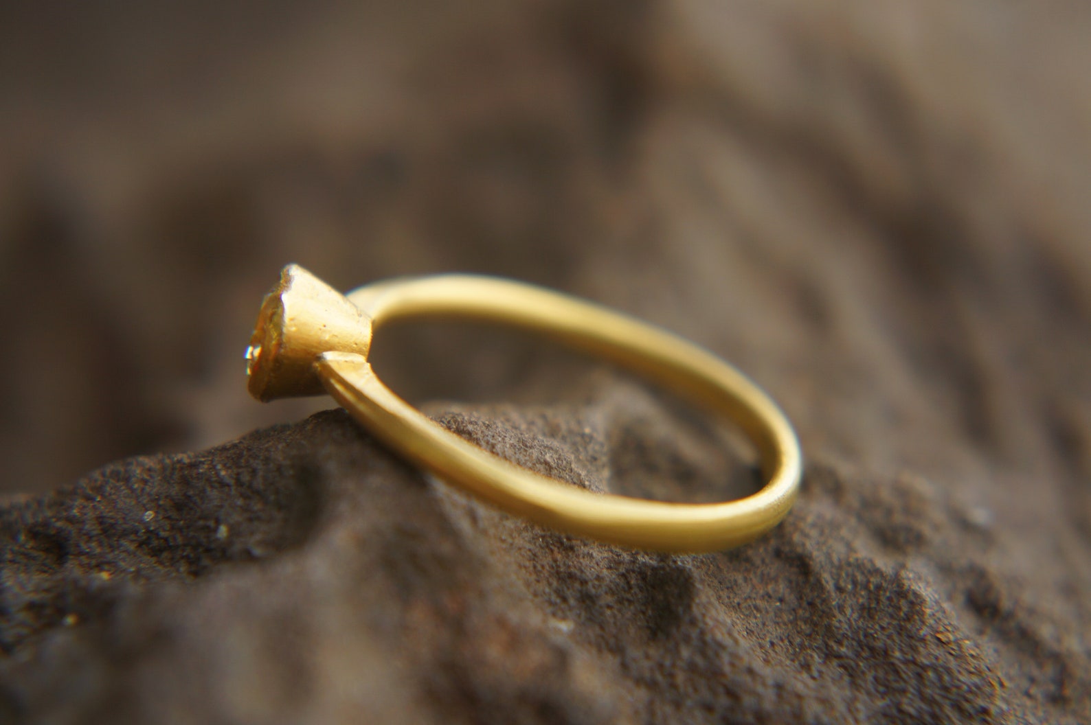 Gold Diamond Ring//24k Gold Diamond Ring//diamond Engagement | Etsy