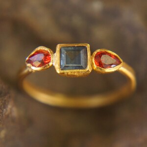 Red and Blue Sapphire Ring// Gold Sapphire Ring//blue Sapphire Gold ...