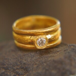 Wedding Ring Set//gold Diamond Ring//hammered Diamond Engagement Ring ...
