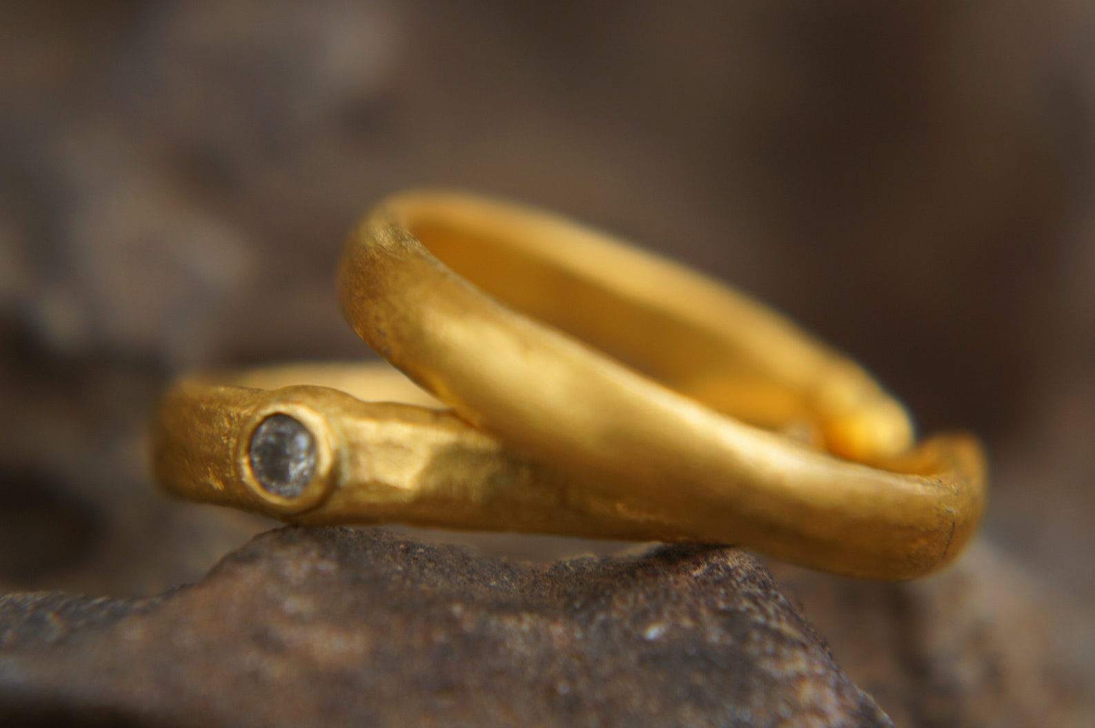 Wedding Ring Set//gold Diamond Ring//hammered Diamond Engagement Ring ...