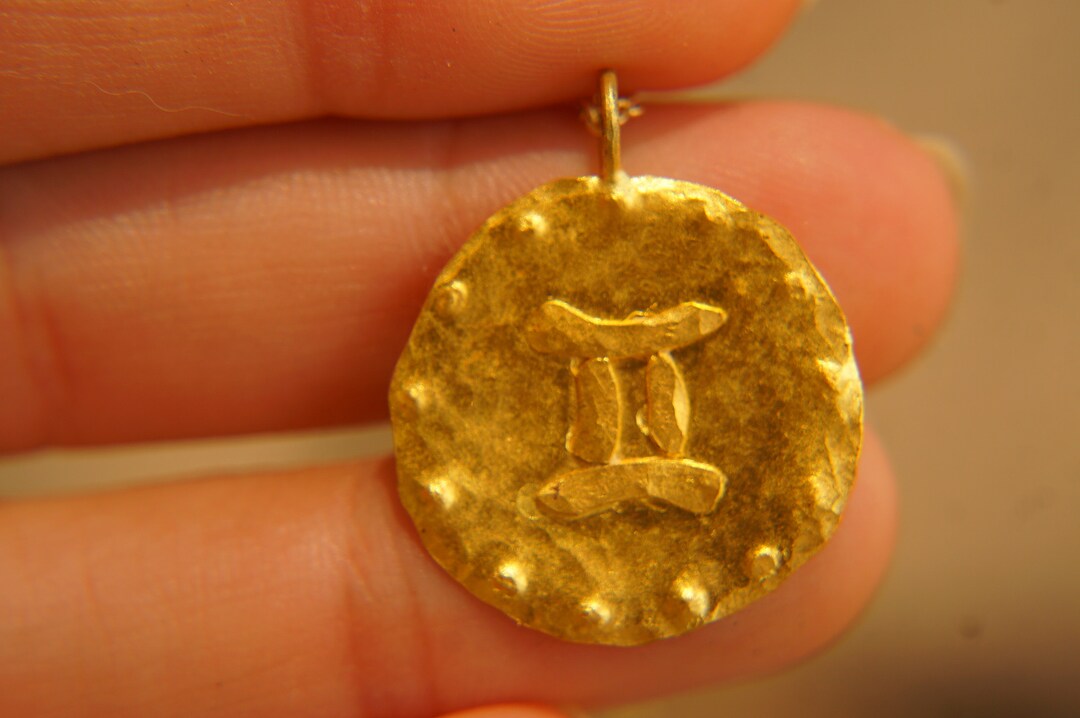 24k Gold Zodiac Signs Pendant//sign Gold Necklace//24k Gold Classic ...