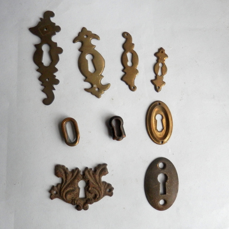Antique Escutcheon - Etsy