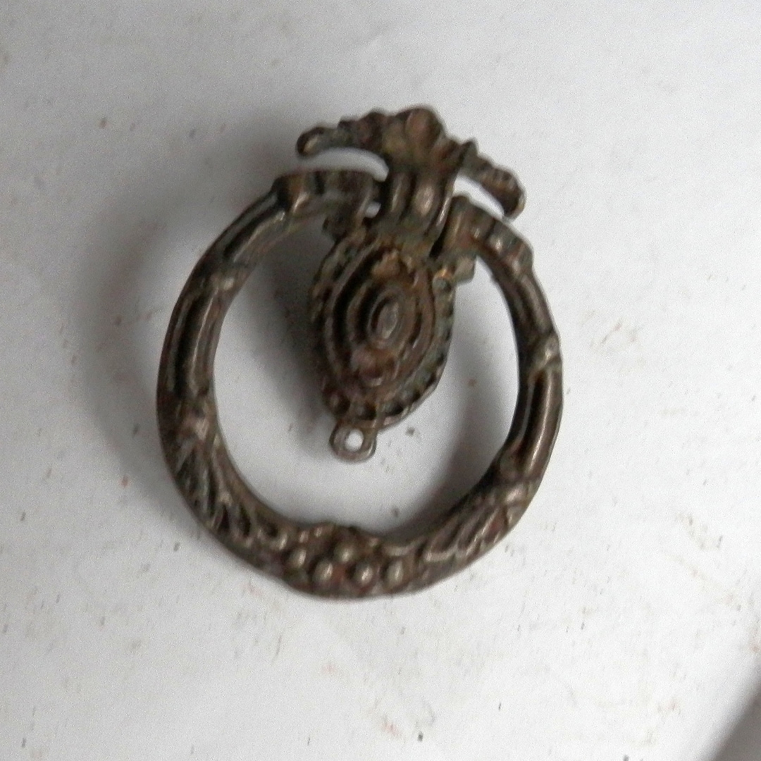 Set of Four 4 Antique Ring Pulls Vintage - Etsy