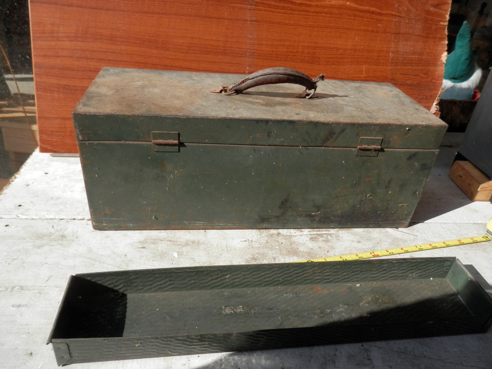 Antique Metal Tool Box With Lift Out Tray Geen Paint Leather - Etsy