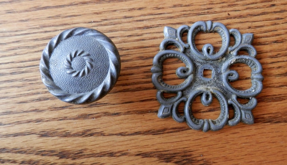16 Vintage Fancy Knobs With Back Plates - Etsy