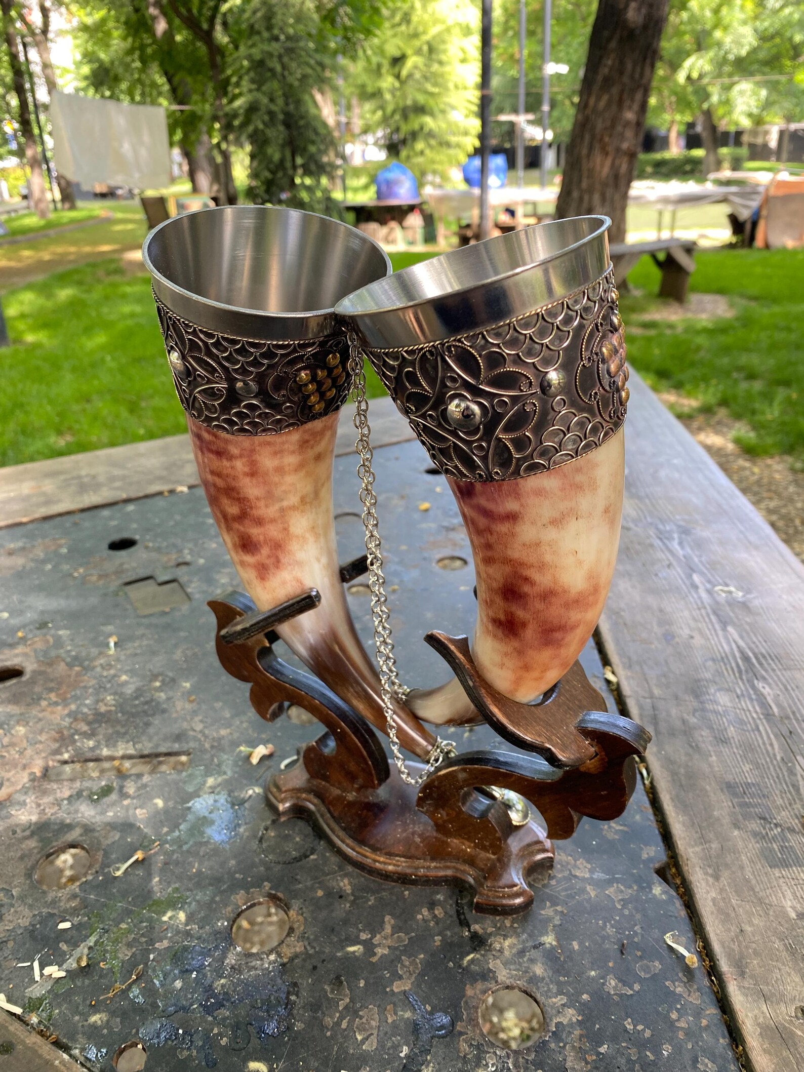 Drinking Horns With Stand for Wedding, Viking Drinking Horn ...