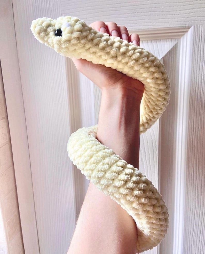 Snake Crochet Pattern and Tutorial / Viral Crochet Snake / Amigurumi ...