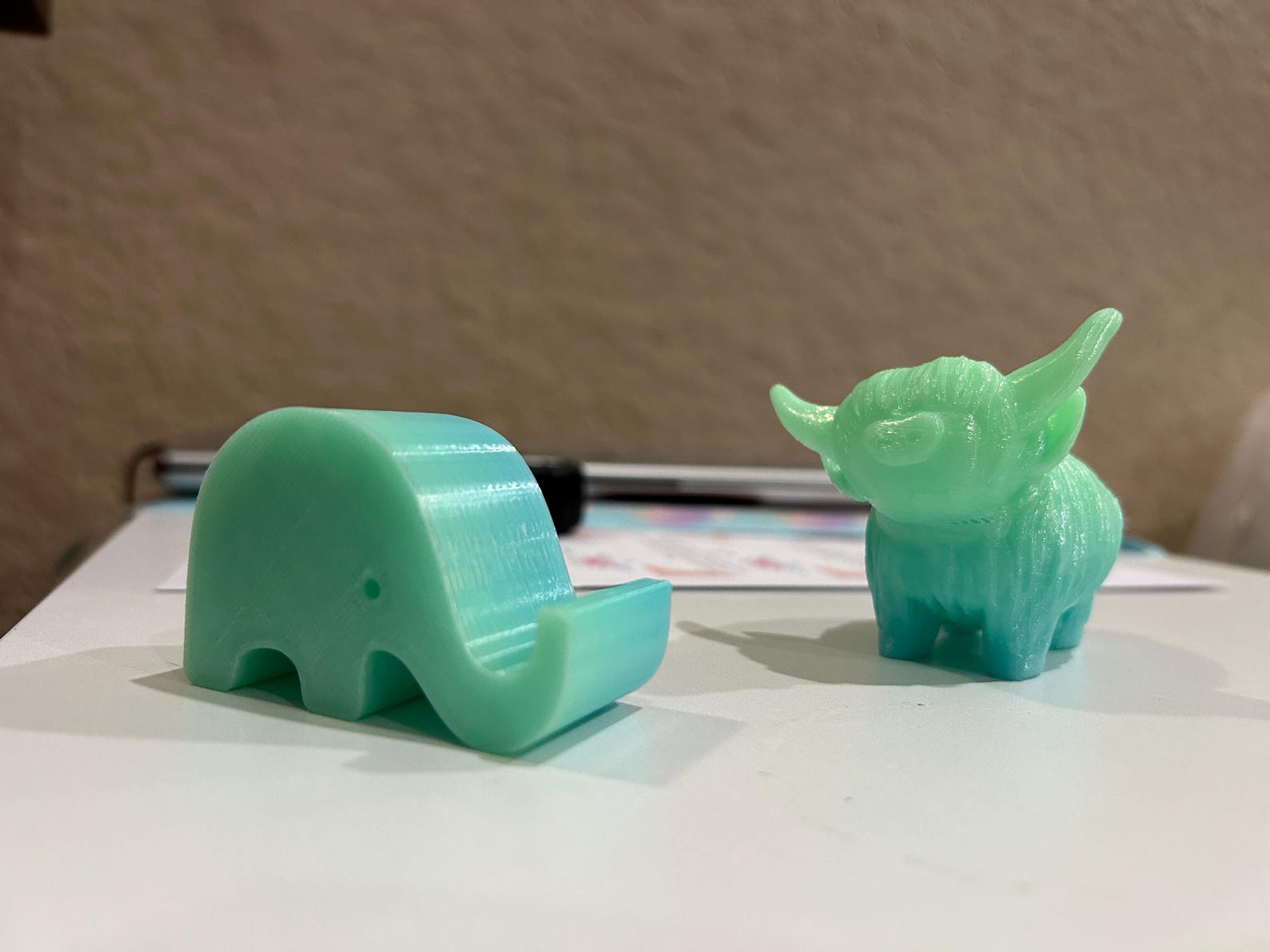 Cute Animal Phone Stand, Smartphone Holder for Desk, iPhone & Android ...