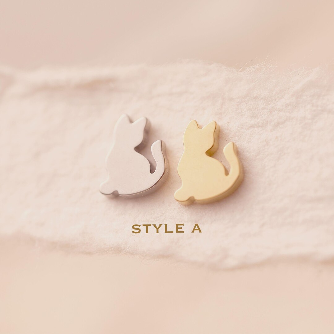 18G/16G Titanium Tiny Cat Labret Stud Earring • Tragus Earring • Helix • Cartilage • Internally ...