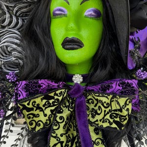 Witch Halloween Wreath Decor With Hand Painted Witch. Made to Order - Etsy