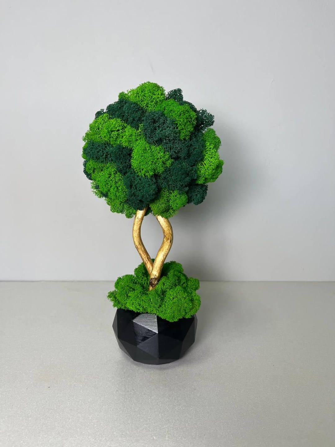 Artificial Moss Topiary Tree Handmade Green Moss Centerpiece for Home ...