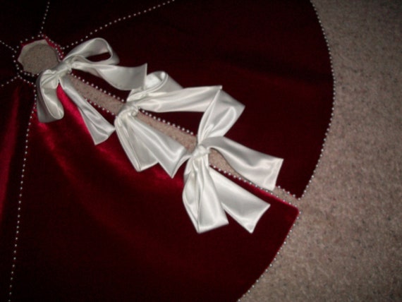 50 Scarlet Red Velvet With White Hand Beaded Reversible - Etsy