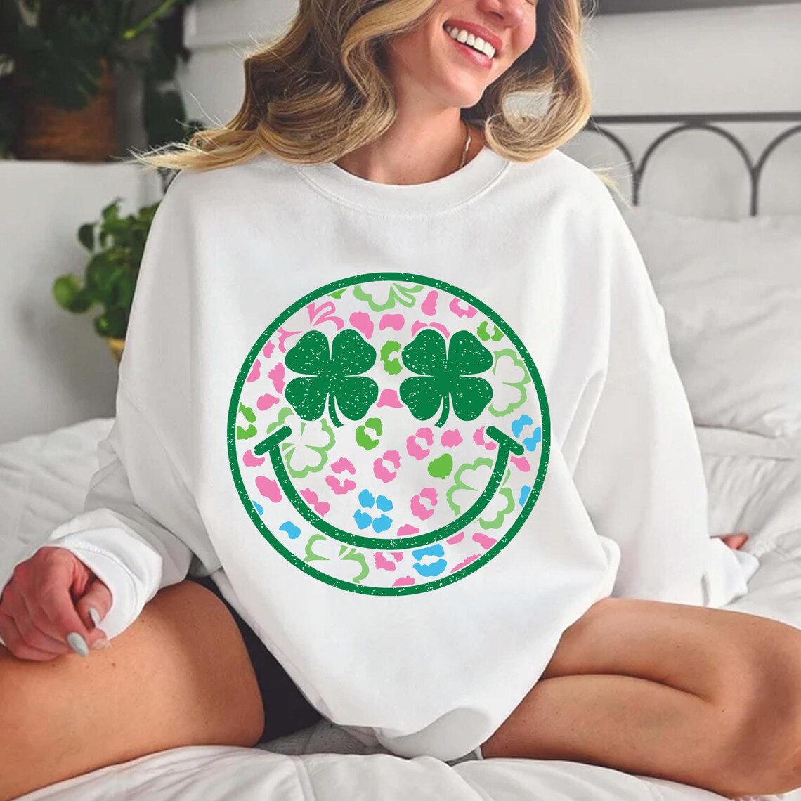 Lucky Charm Smiley Face SVG, Smiley Face PNG, St. Patrick’s Day Design ...