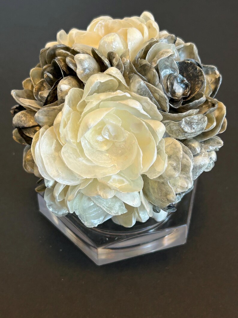 Bride and Groom Forever Flower Jingle Shell Sphere With 12-16 Roses ...